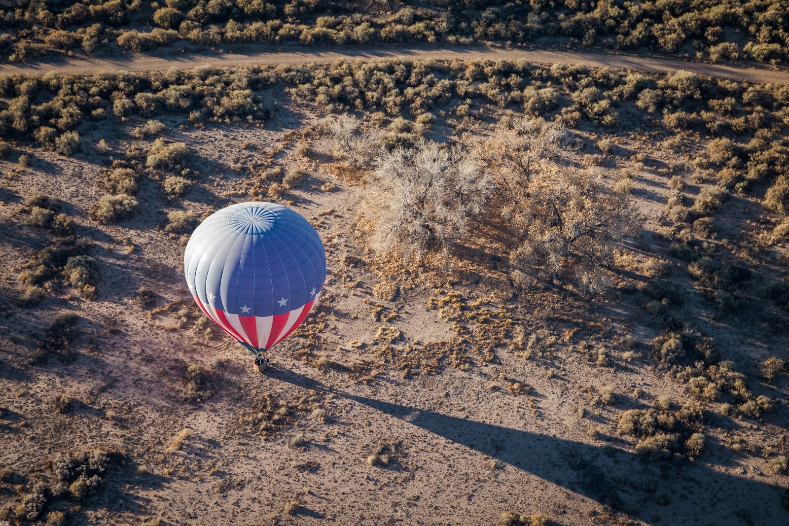 My First Ever Experience Flying a Hot Air Balloon - Explore the World ...