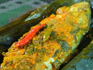 Fish in Banana Leaves (Pepes Ikan) | Indonesian Original Recipes