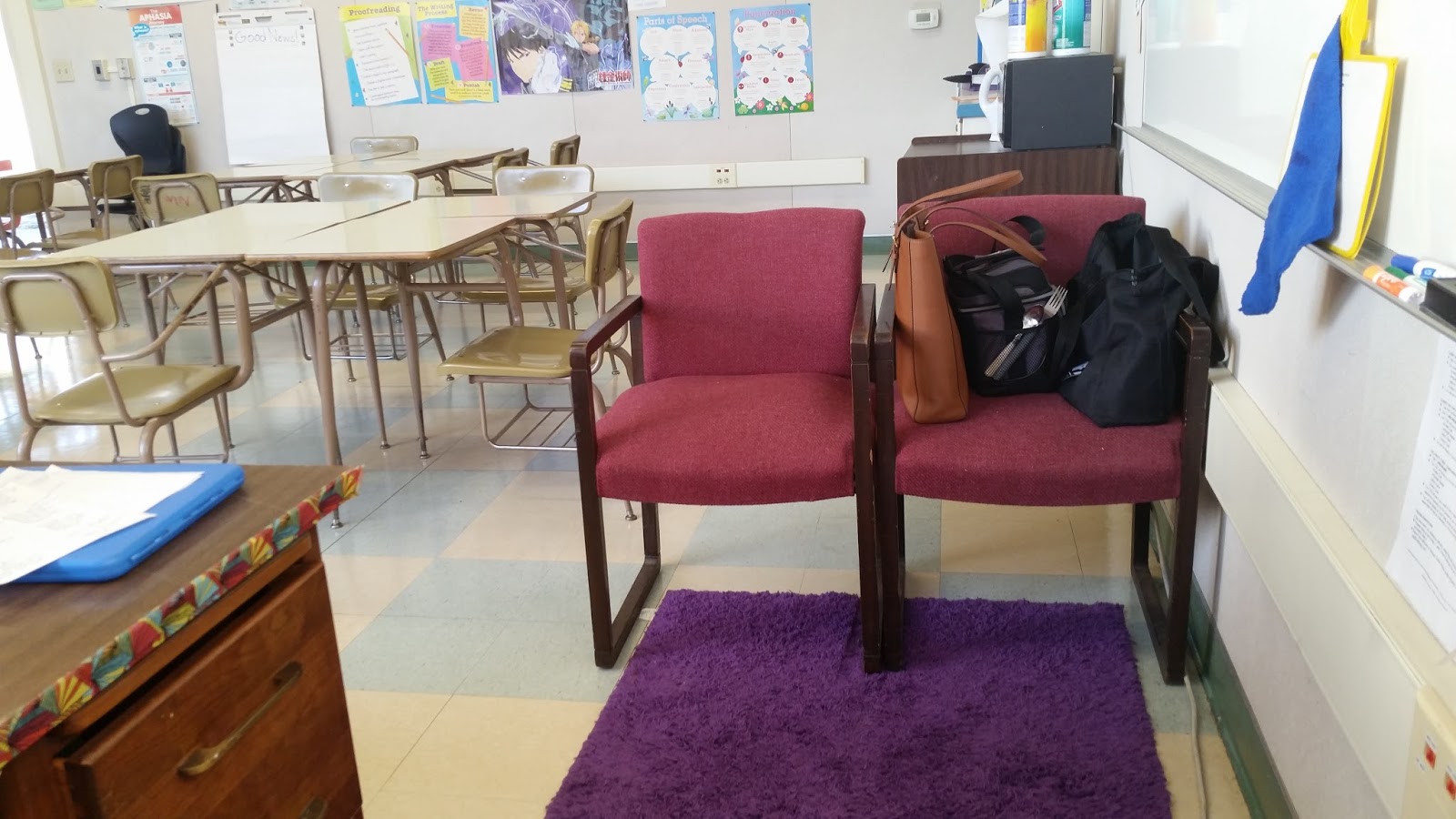 The No-Frills SLP: Life as an SLP: My Classroom