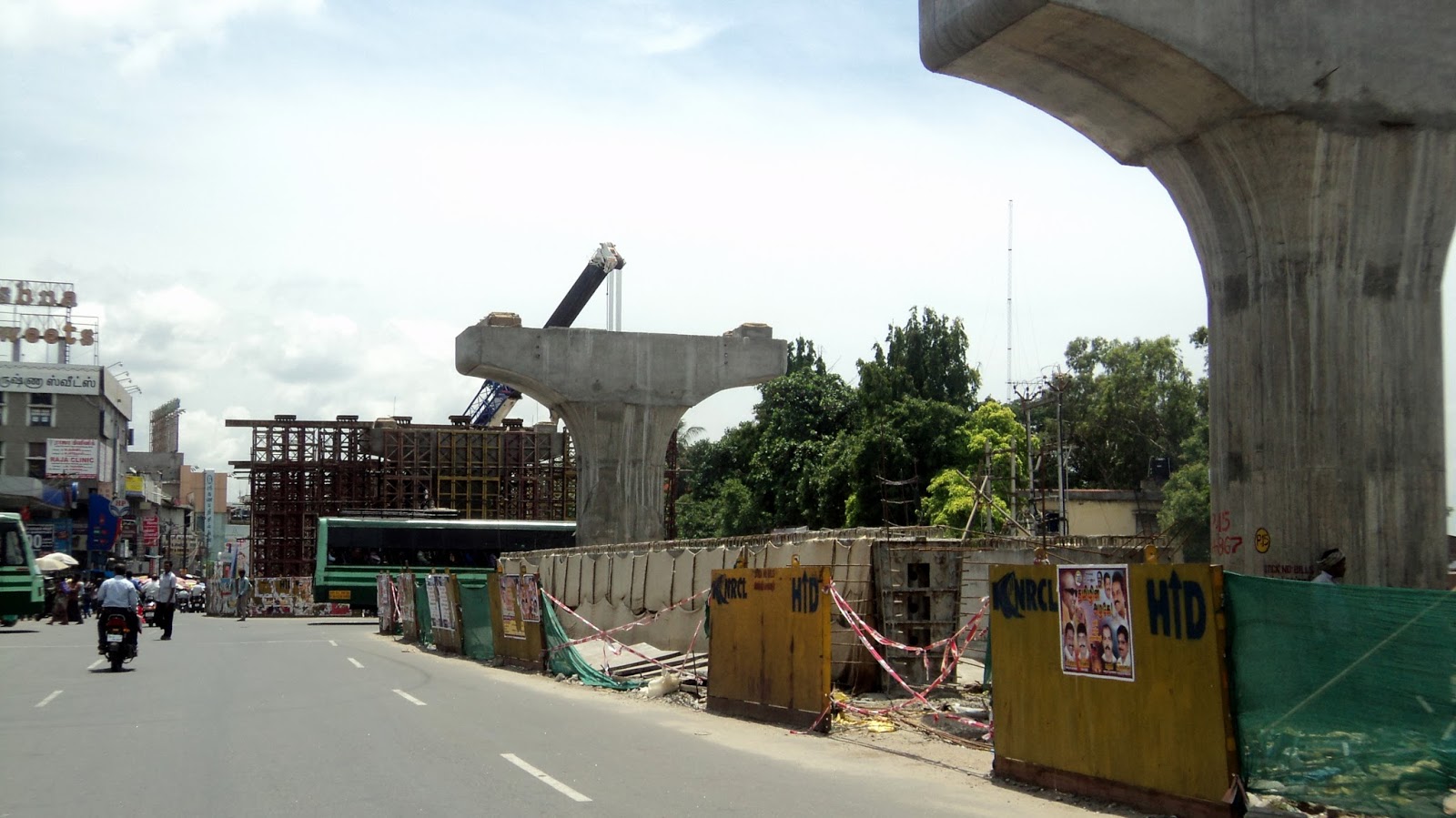 ALL ABOUT COIMBATORE: GANDHIPURAM FLYOVER UNDER CONSTRUCTION
