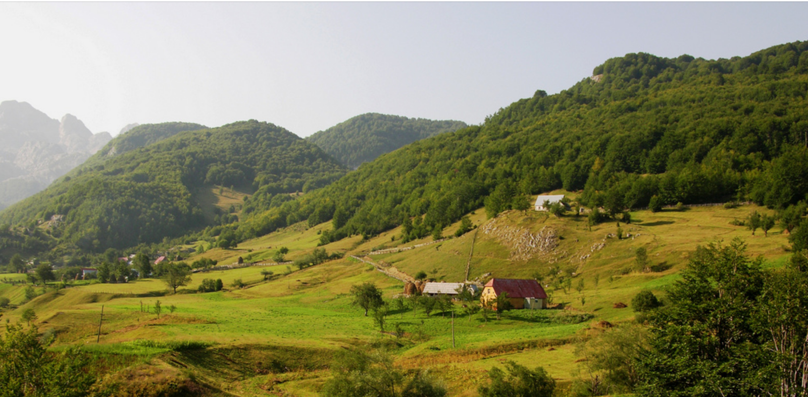 Hoteleri Turizem Albania: Lepusha si Zvicra? Çfarë duhet të ndryshojë