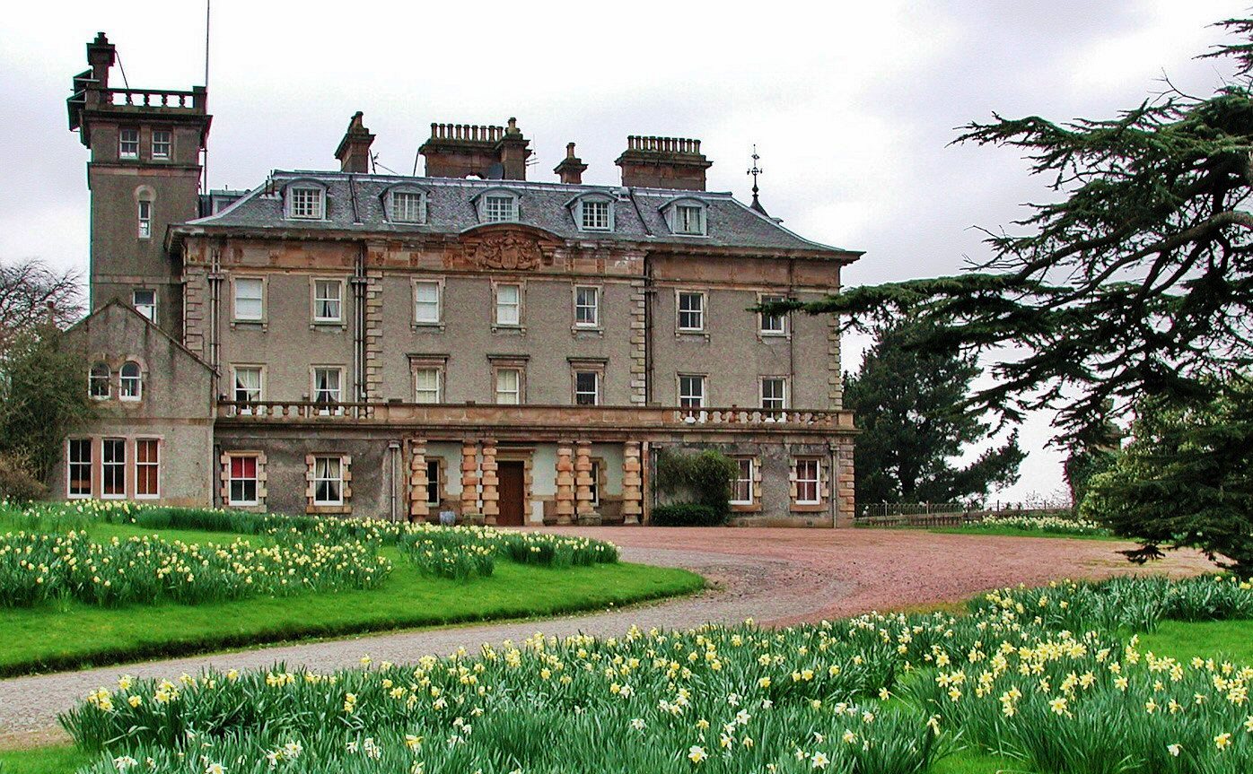 Parent's Guide to Pets: Finlaystone and the Euro Champs