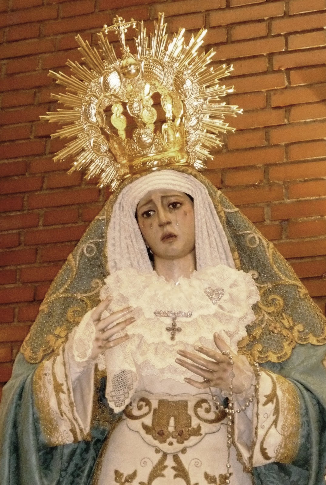 EL SAYON: LA VIRGEN MARIA REINA DEL CONSUELO
