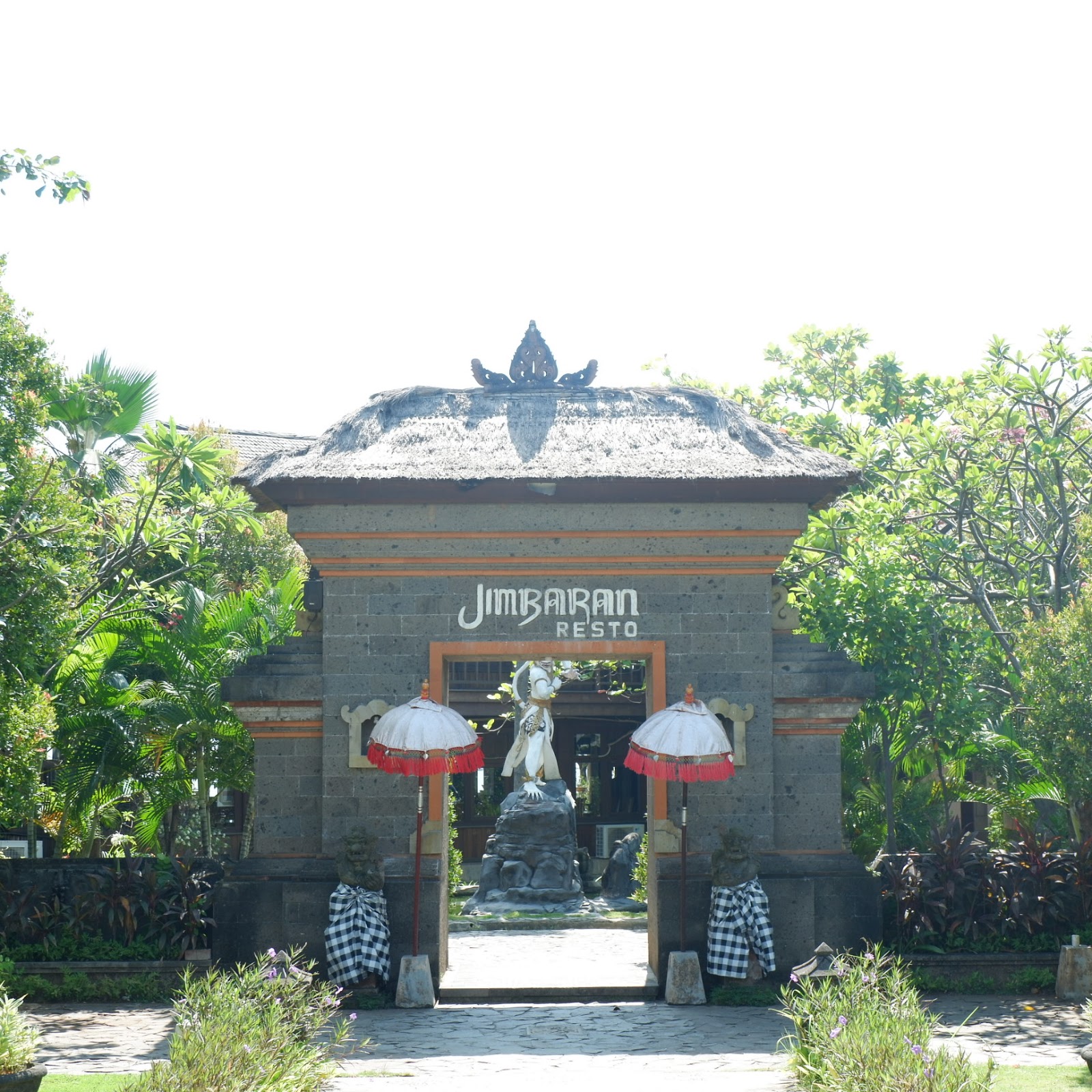 Review : Ancol Jimbaran Resto — Maya Rumi