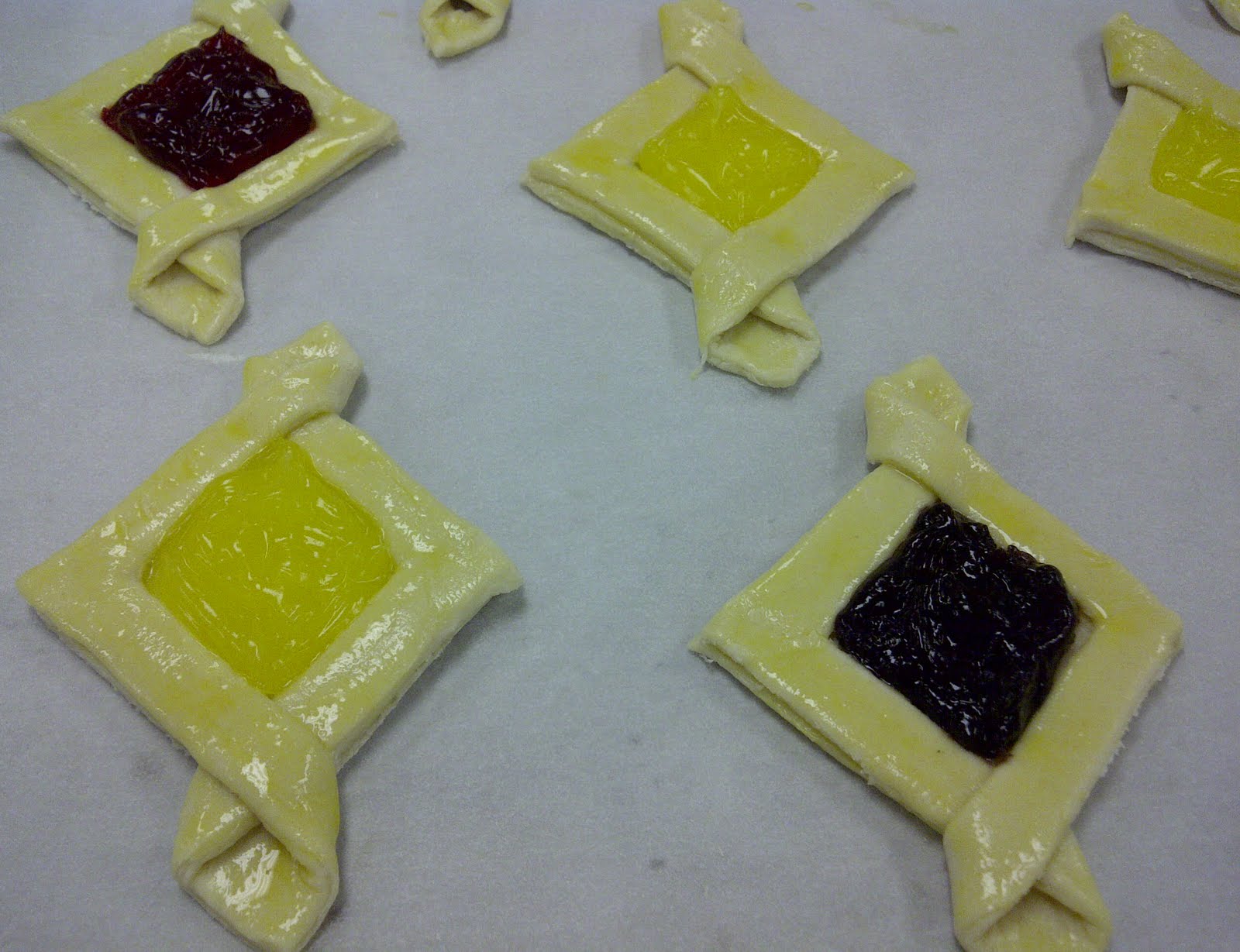 For Bake's Sake: Puff Pastry Vol Au Vents, Bouche's and Brie en Croute