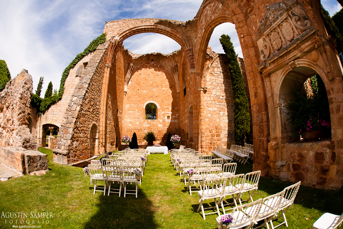 los claustros: Fotos de Los Claustros de Ayllón por Agustín Samper