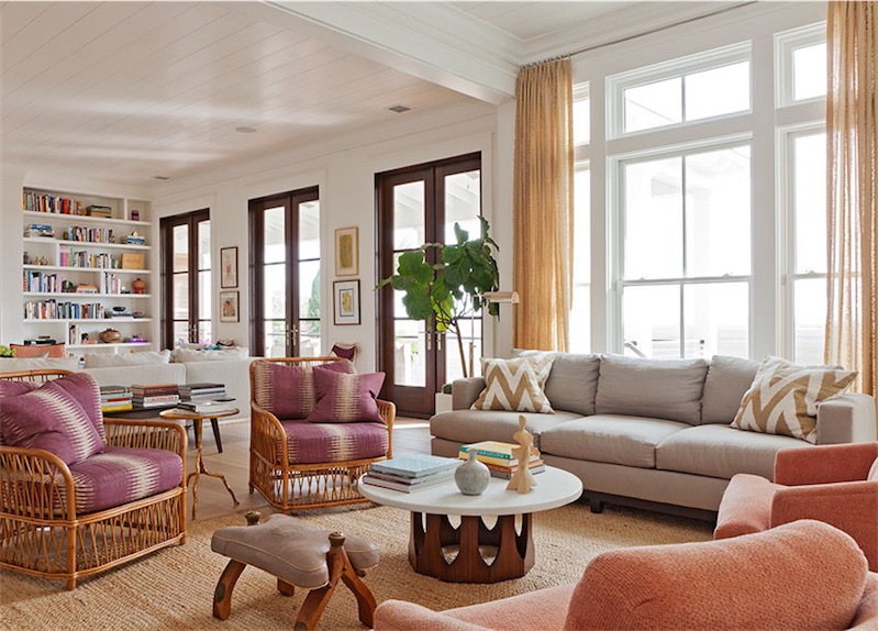 UN INTERIOR A MEDIO CAMINO ENTRE LO FORMAL Y LO INFORMAL [] AN INTERIOR ...