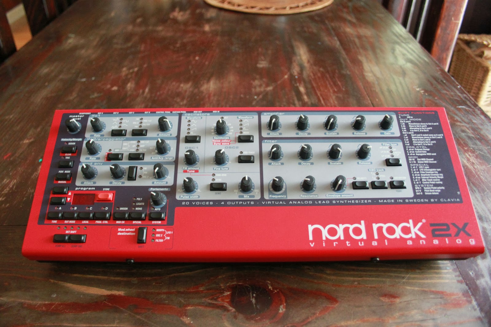MATRIXSYNTH: Clavia Nord Lead 2X Rack Virtual Analog Synthesizer with ...