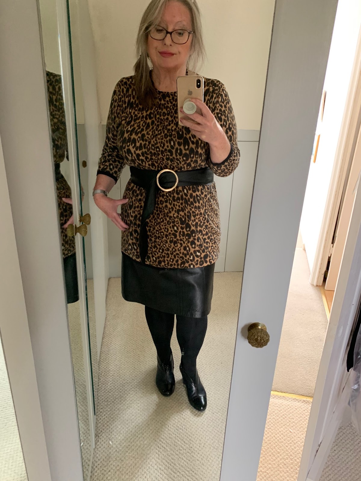 The Pouting Pensioner: Retirement Dressing - Leoprint and Leather