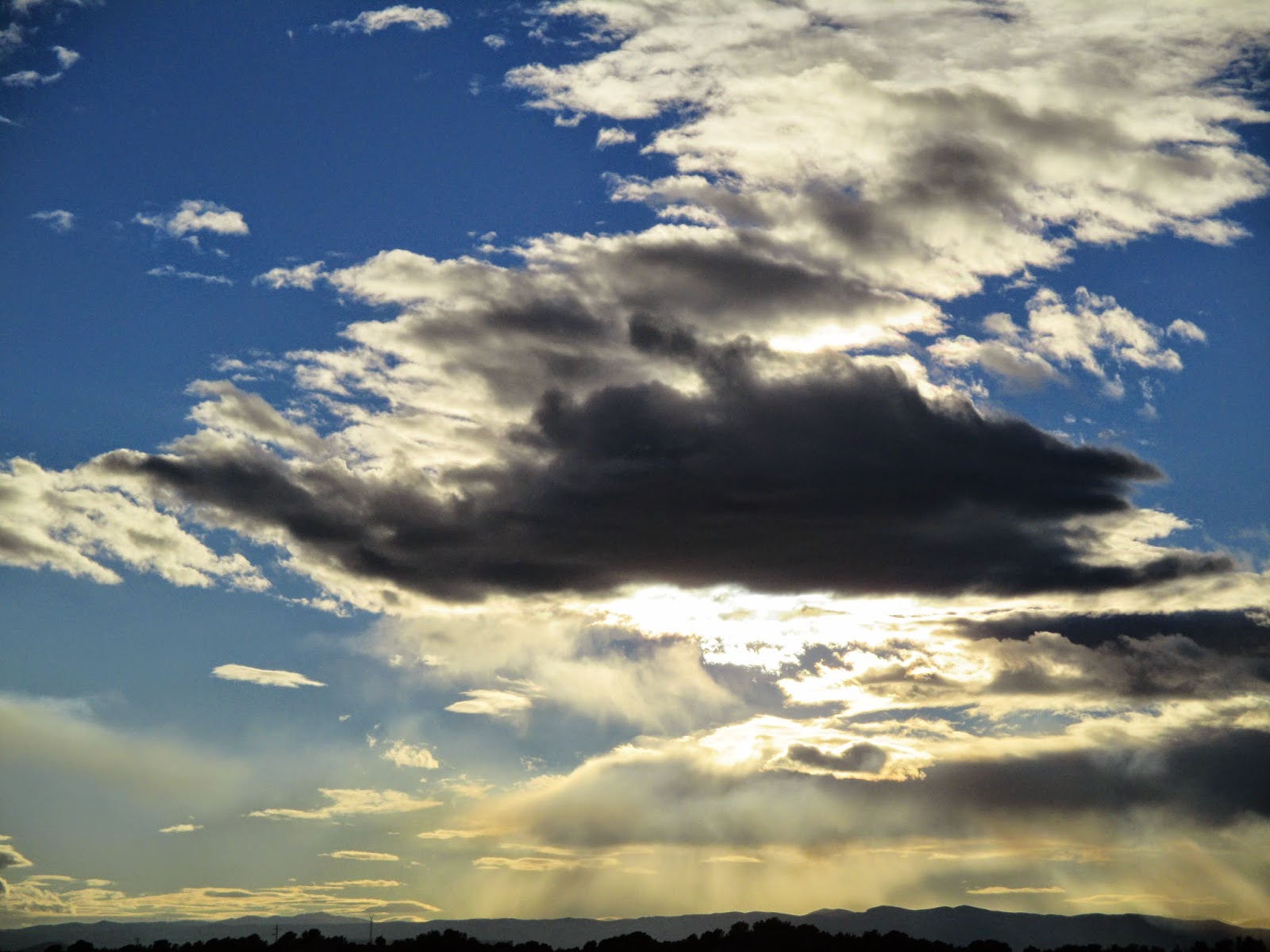 Fotografía Contemplativa: Nubes al sol VIII