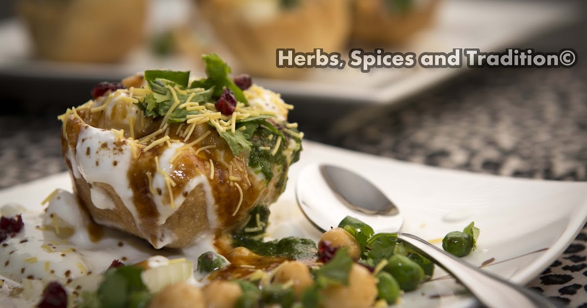 Herbs, Spices and Tradition: PAPDI TOKRI CHAT ( CRISPY BASKET SNACK)