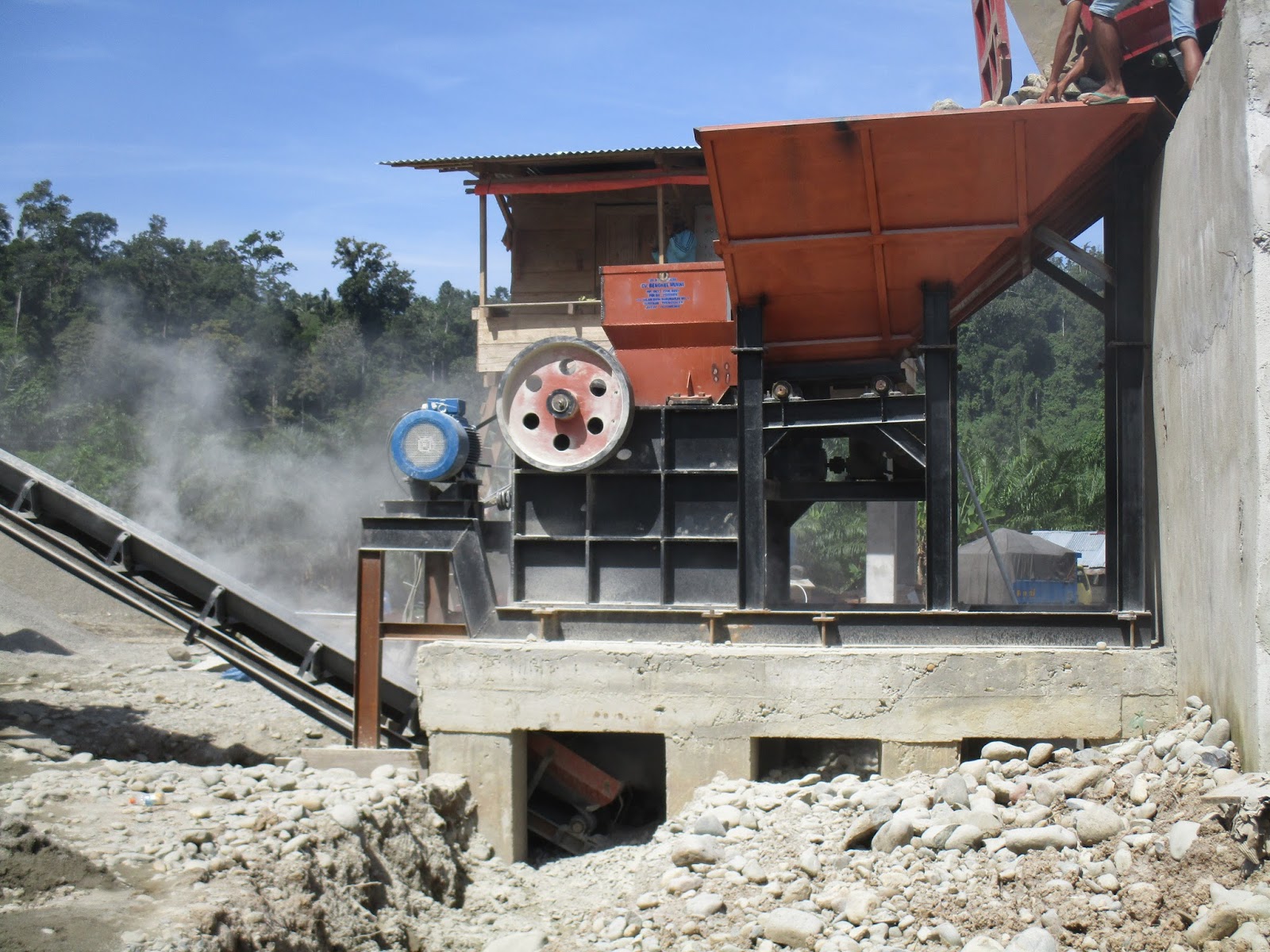 Selep padi / penggilingan padi keliling/ selep gabah/ RMU: MESIN ...