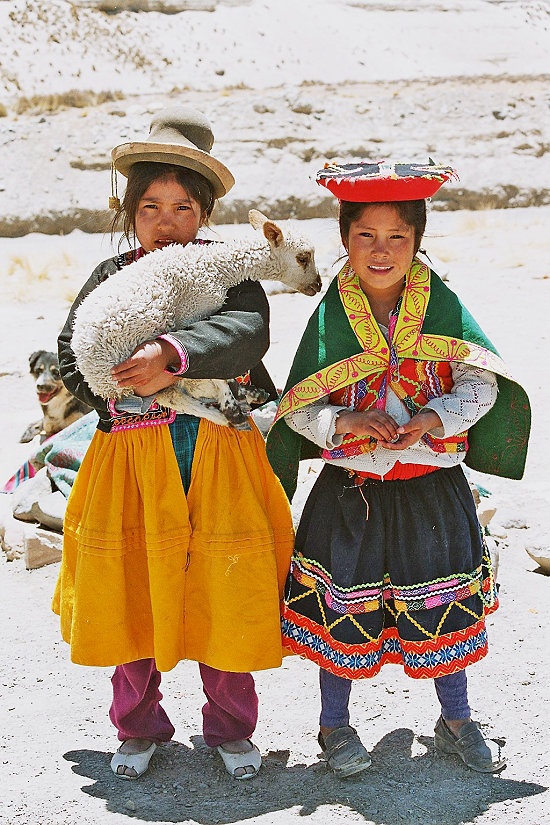 Claudia's Corner: My Fashion Trends for 2013 #10: Ethnic patterns