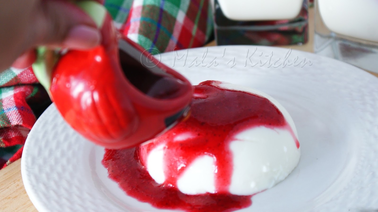 Cranberry Panna Cotta - Malas-Kitchen