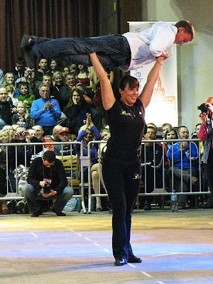 Easy Overhead lift ~ Women Lifting Men