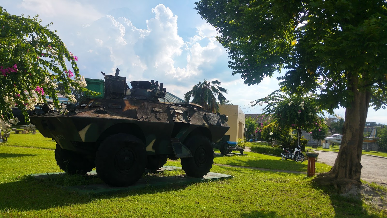 Stupefying Trips: Tarlac: Aquino Center and Museum