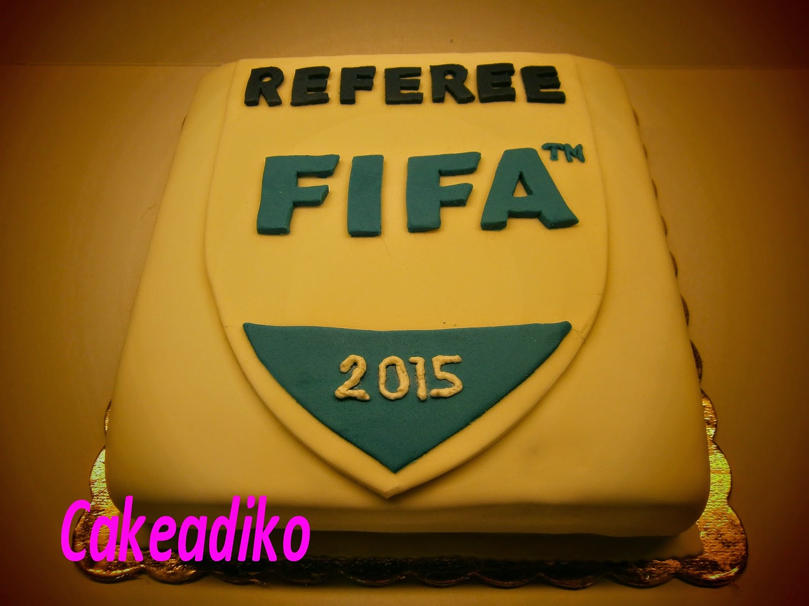 To Cakeάδικο: FIFA Referee Cake