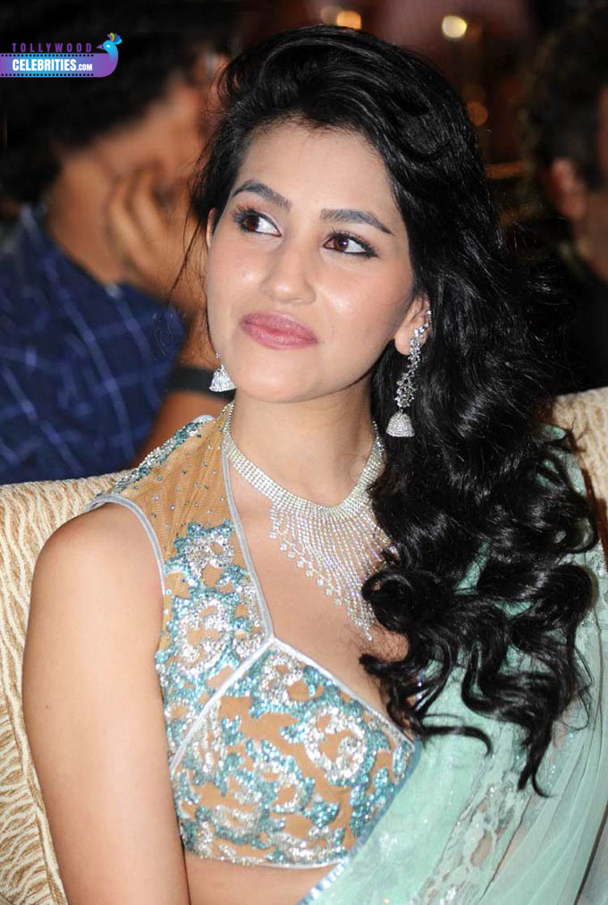 Anjali Lavania Profile Biography Family Photos and Wiki and Biodata ...