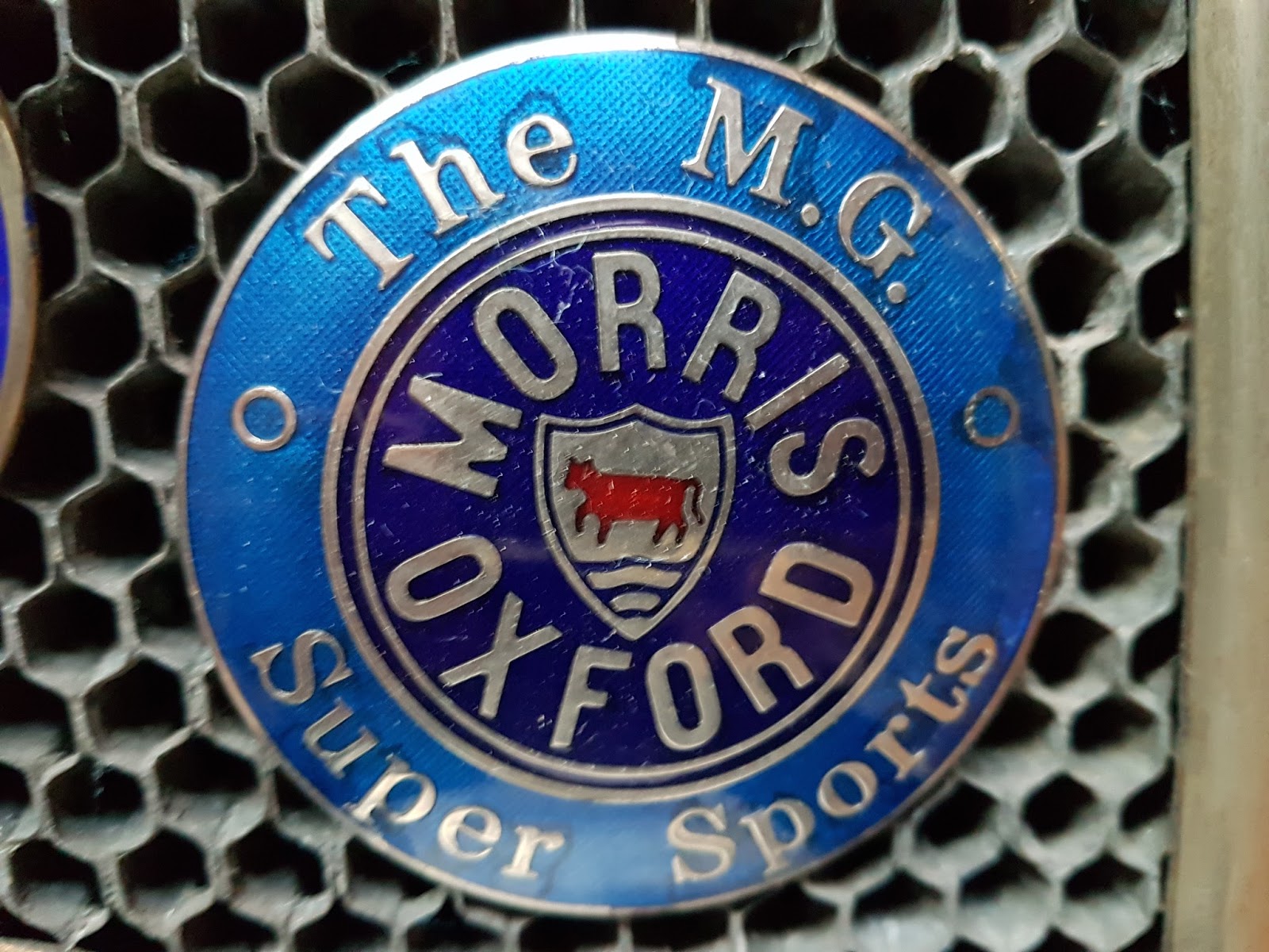 RadiatorEmblems: MORRIS / UK