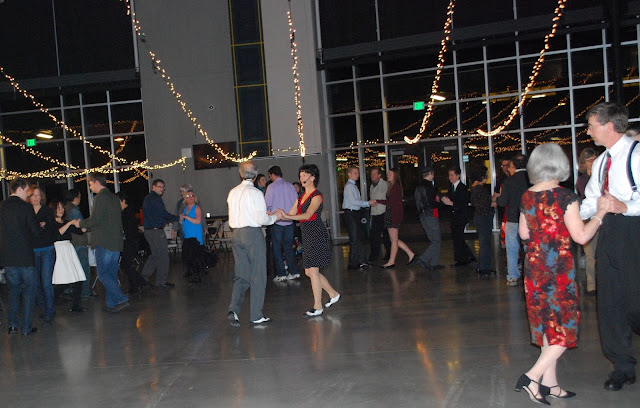 Shoreline Area News: Big Band Swing Dance Saturday at Shorecrest Commons