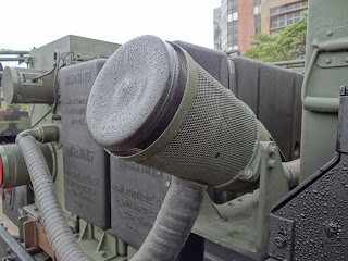 Blair's 軍事,警察及消防攝影: M56 Coyote Smoke Generator 土狼式渦輪發煙車