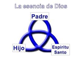 LAS TRES DIVINIDADES DIGNAS DE ADORACIÓN.