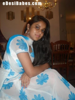 Hot Girls Arround The world: DESI MAZA