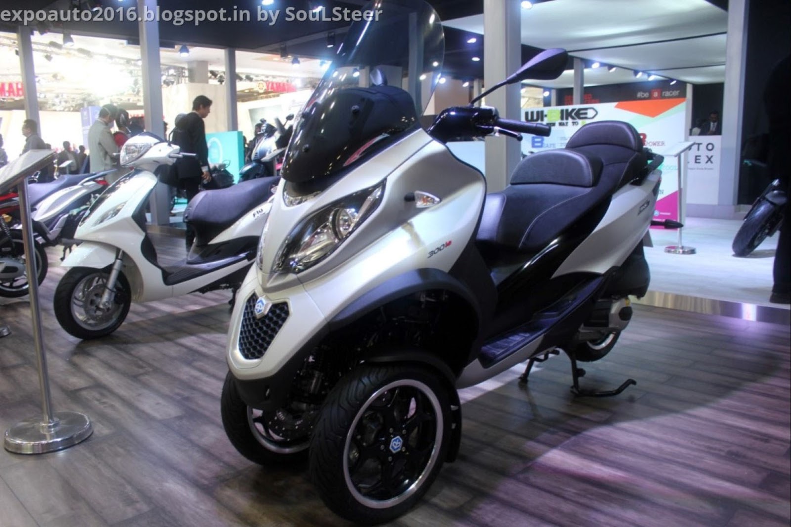Auto Expo 2016 by SouLSteer: Piaggio MP3 300 Lt Sport ABS tilting three ...