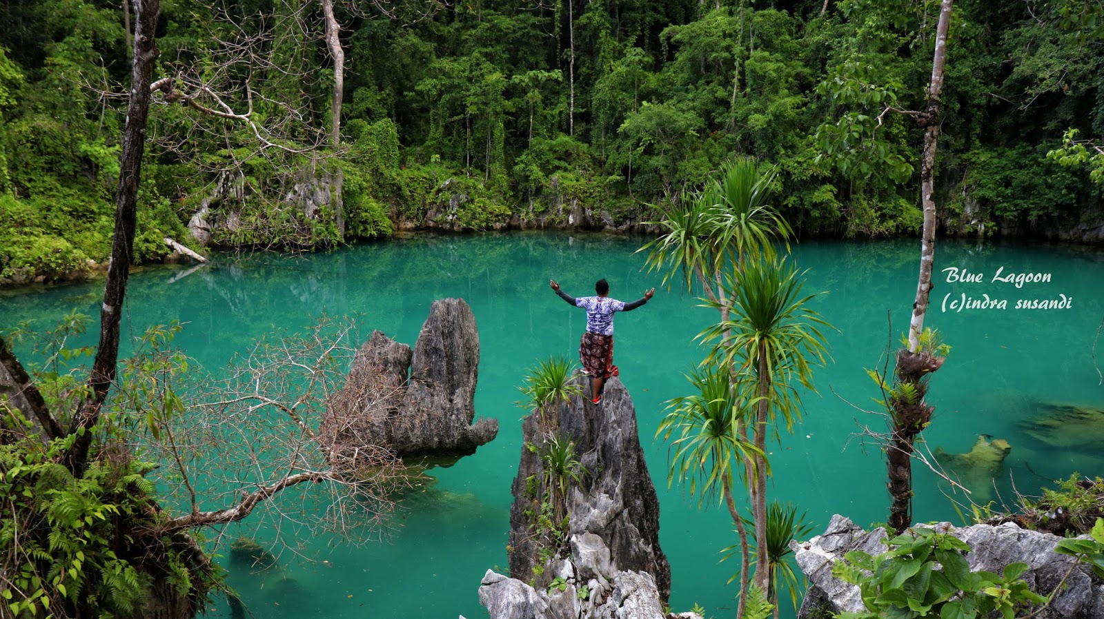Never Ending Beauty of Sombori-Labengki Part II: Blue Lagoon dan Pantai ...