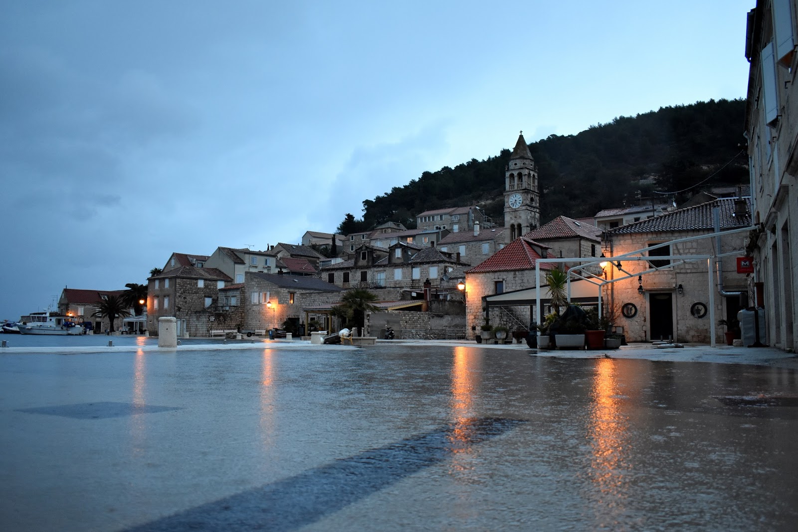 Plima - Vis, Croatia