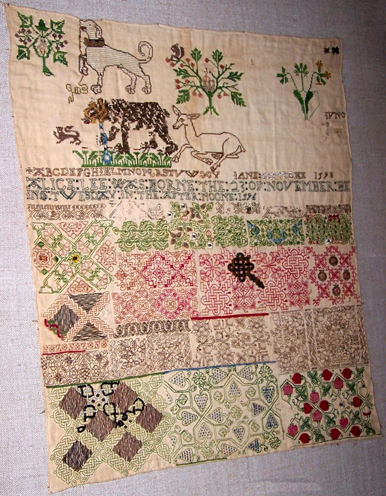 A Note of Friendship: I is for Inky Darkness - Two Sided Italian Cross ...