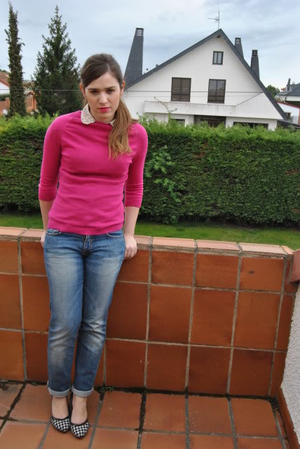Chicas en camisa: @styleinmadrid Elena Vidal con jersey rosa y camisa ...