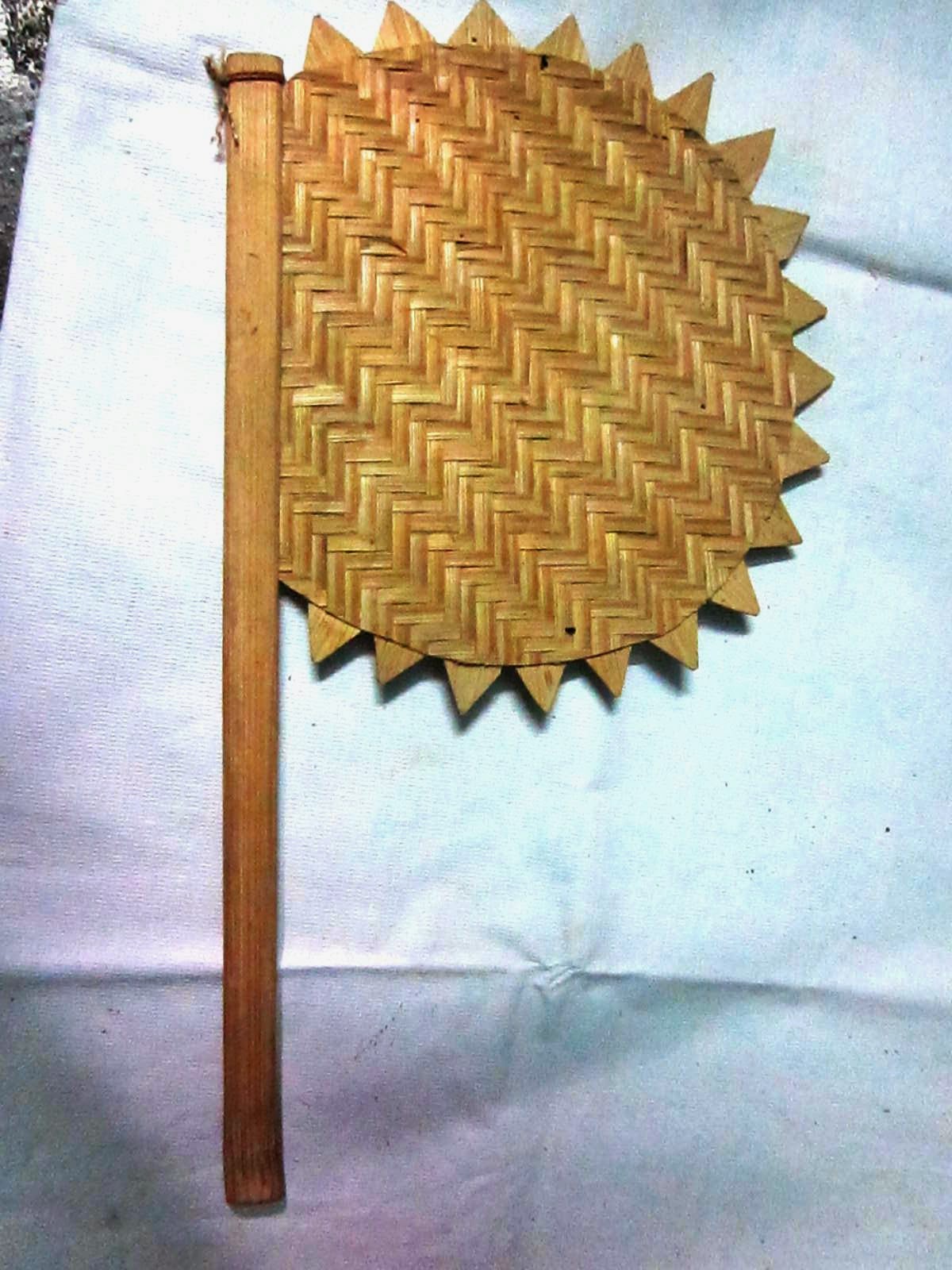 BUY BENGALI HANDICRAFTS: Bamboo & Palm Leaf Hand Fan, বাঁশের আর তাল হাত ...