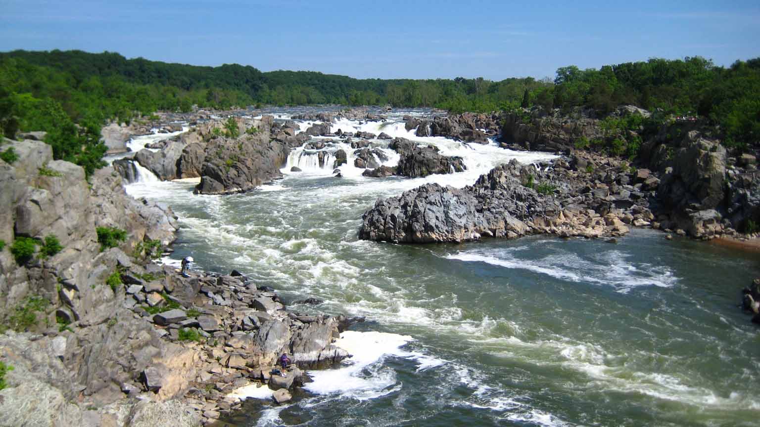 Eric & Autumn's World Roll Up: Great Falls National Park
