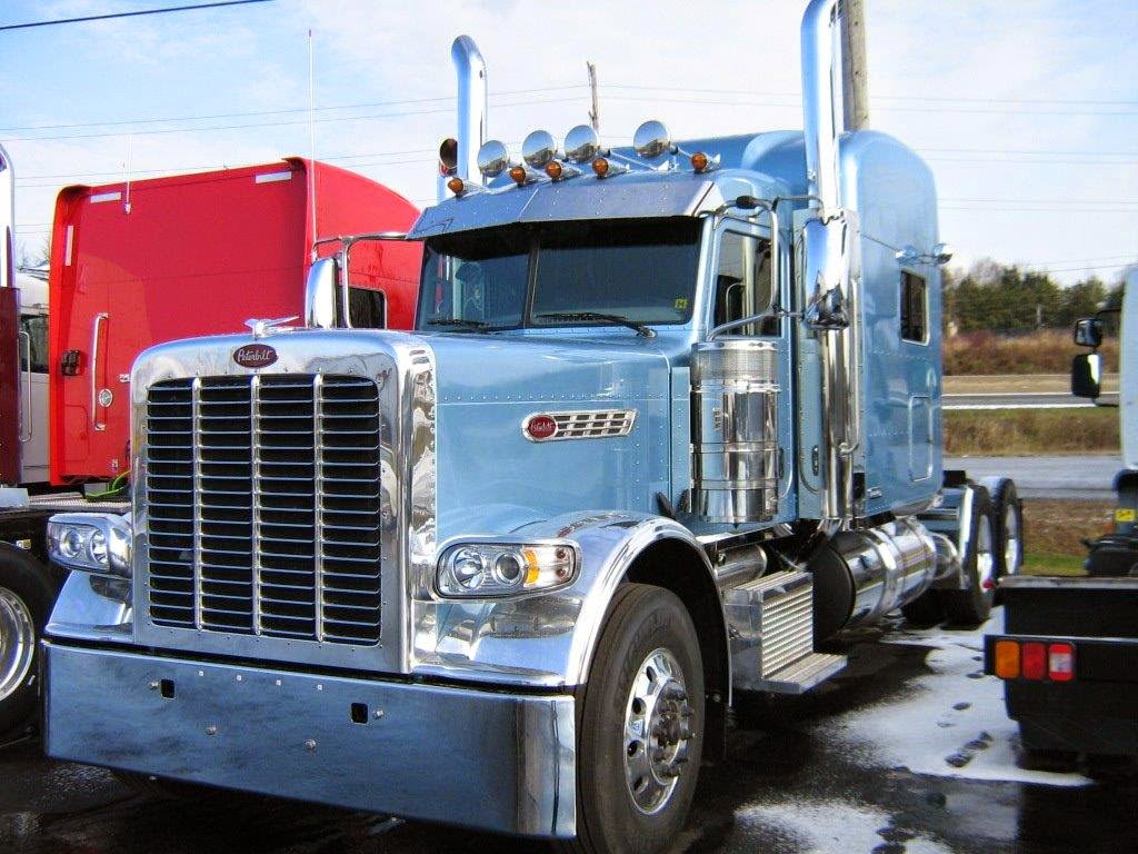 DIECIOCHO RUEDAS: PETERBILT 389 PRIDE AND CLASS… EXCLUSIVO PARA LOS ...