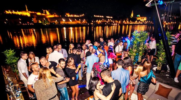 BELGRADE NIGHTLIFE