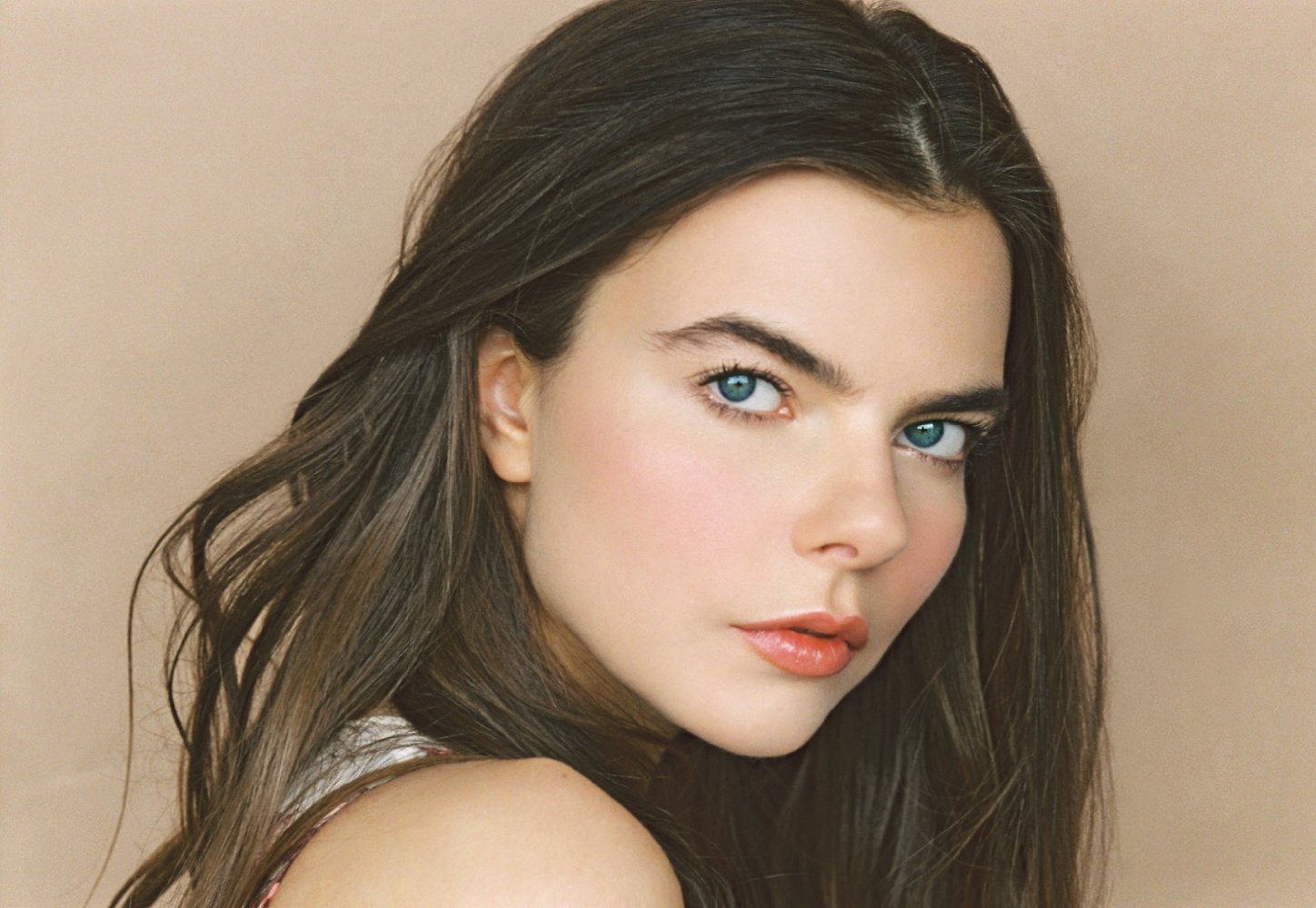 Alina Aliluykina movies list and roles (The Bad Batch and others ...