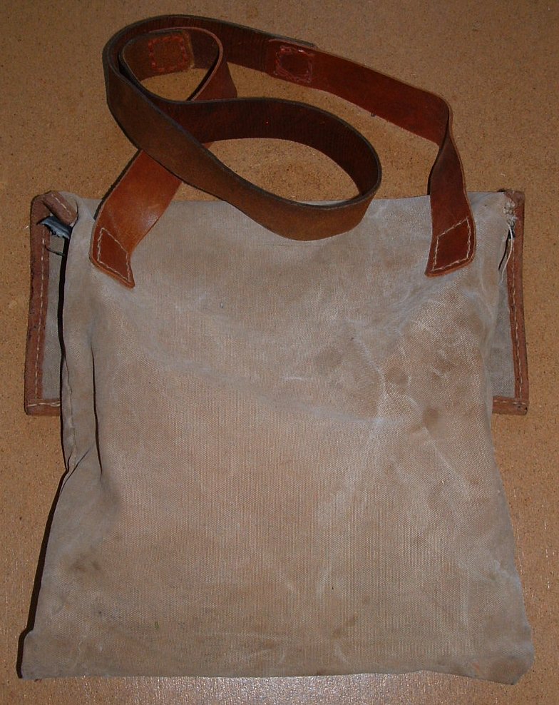 A Woodsrunner's Diary: 18th Century Haversack/Scrip Detail.