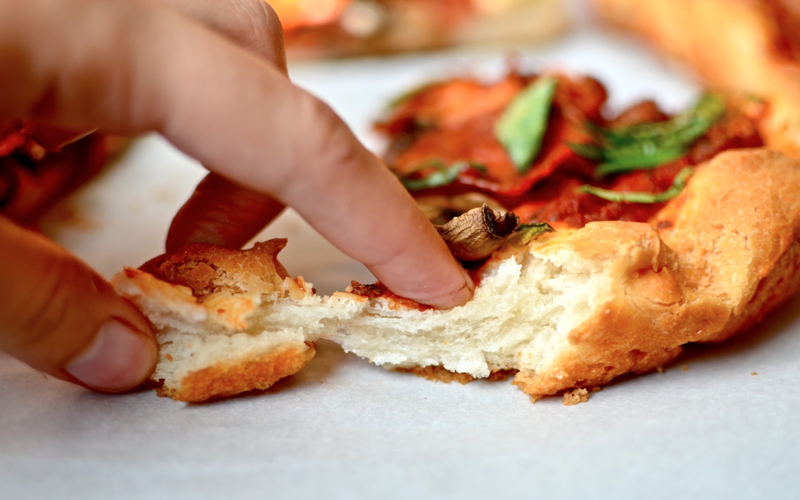 Yammie's Glutenfreedom: Pizza Hut Style Pan Pizza Crust {Gluten Free ...