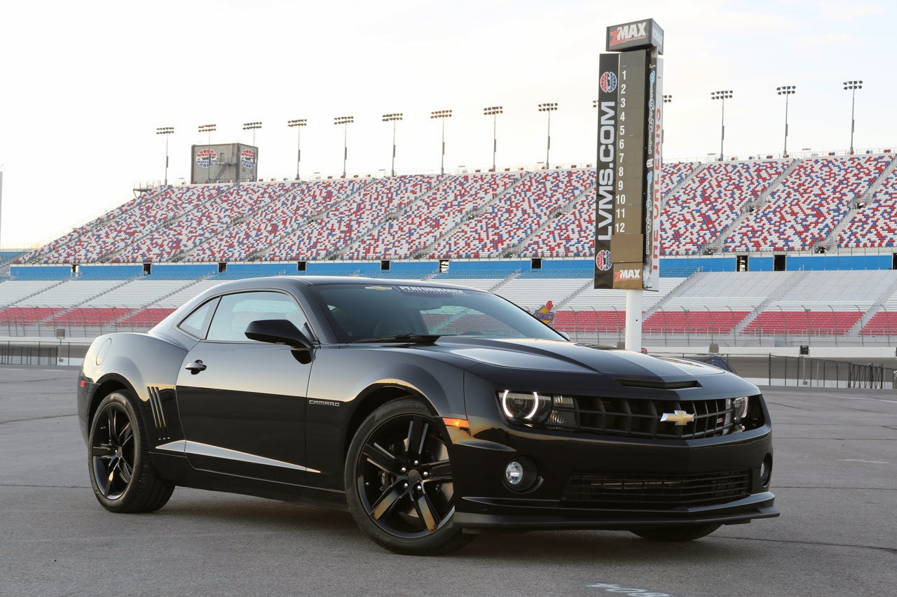 Chevrolet Camaro Performance Parts Track Drive: Quick Spin Photos ...