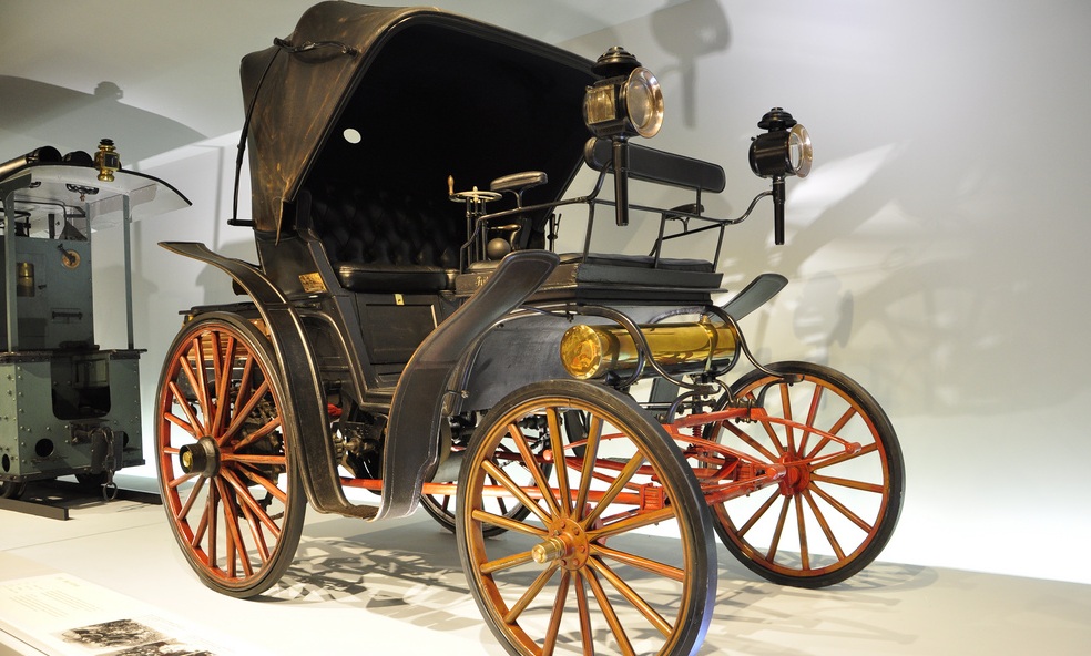 Oturgaçlı Götürgeçler: Mercedes Benz 1