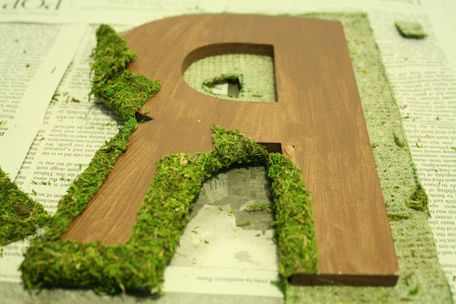The {Linc} Between Us: DIY Pottery Barn Moss Letter