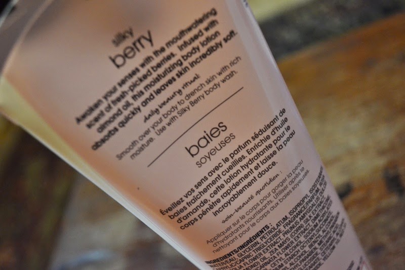 REVIEW: OLAY SILKY-BERRY BODY LOTION - For Urban Women - Awarded Top ...
