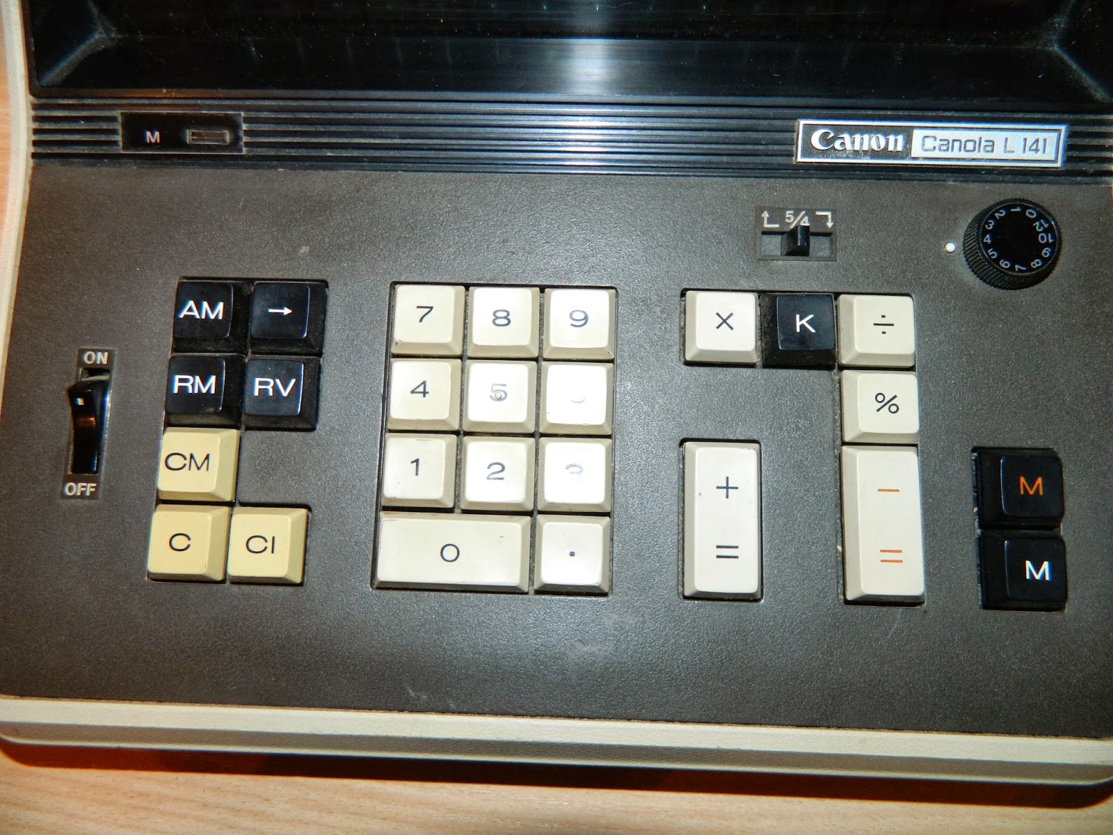 Radiotech modding labs: VINTAGE CALCULATORS