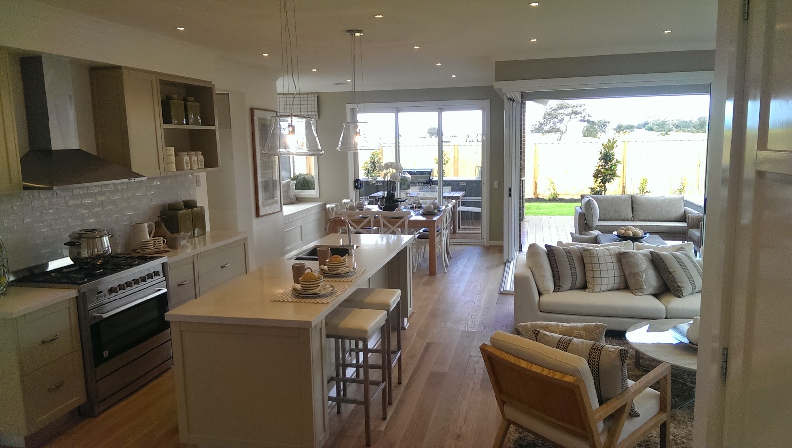 Slabbed, Framed & Near Lockup (Simonds Avalon) Pics & Video • Home ...