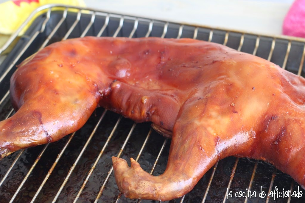 la cocina de aficionado: Cochinillo asado. Receta fácil