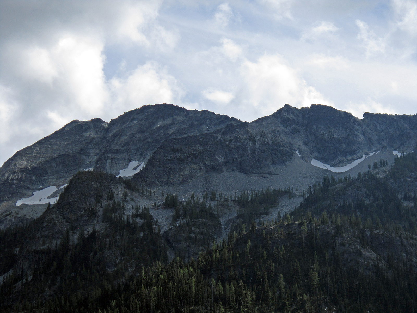 Seeking Ultra: Rainbow Pass-McAlester Pass lollipop, North Cascades