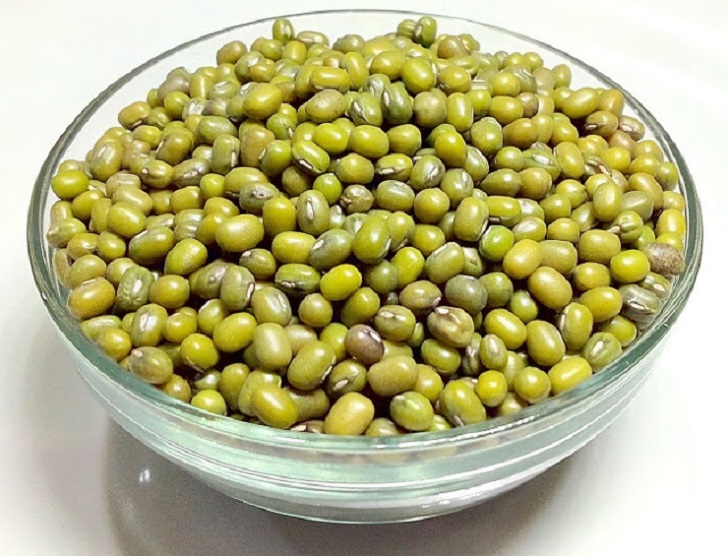 10 health benefits you can get from eating green grams