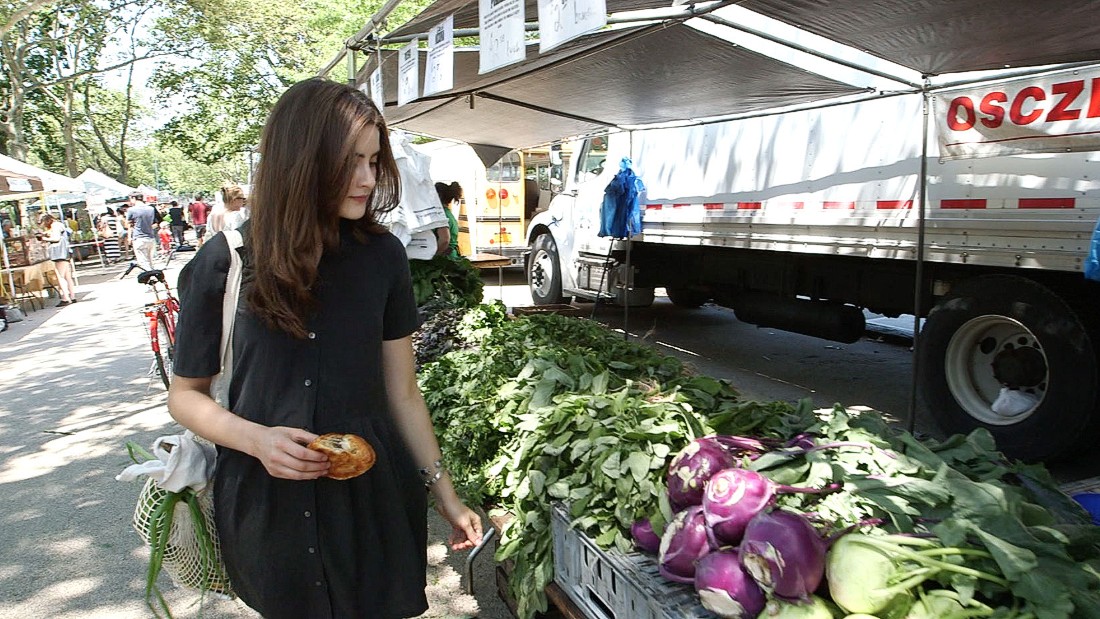 Meet Lauren Singer: The Face of the Zero Waste Movement