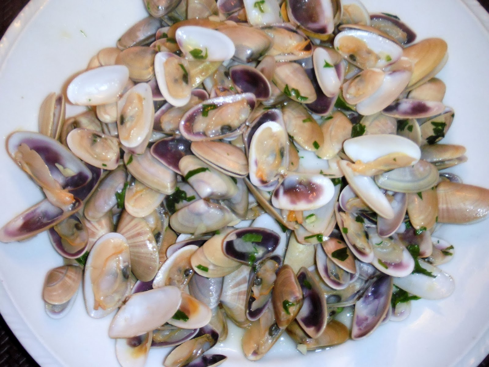 La familia en la cocina: Tallarinas abiertas a la plancha con su ajito ...